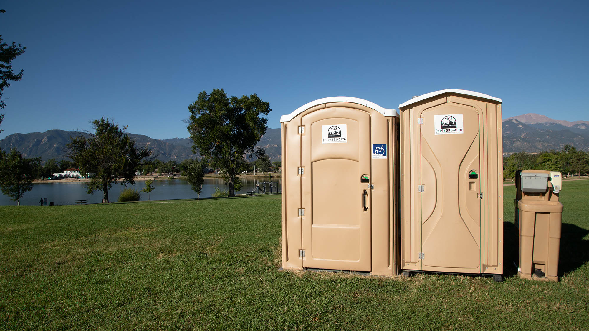 The Ultimate Guide to Portable Restrooms & Toilets - MCS Portable Restrooms